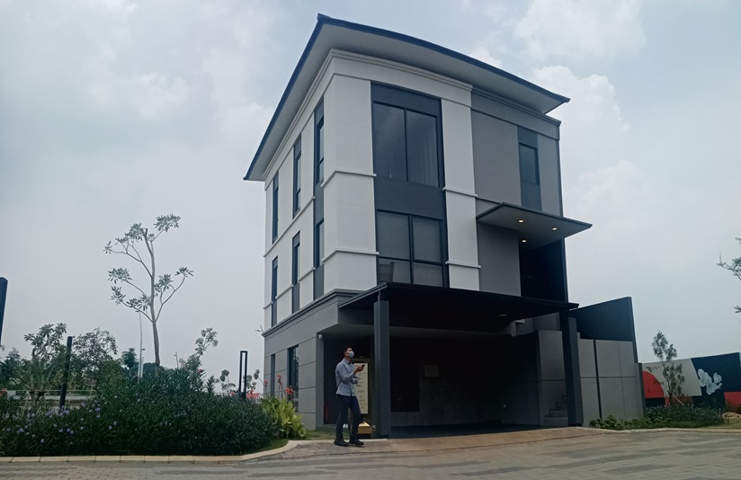 Altea BLVD Hadirkan Show Unit